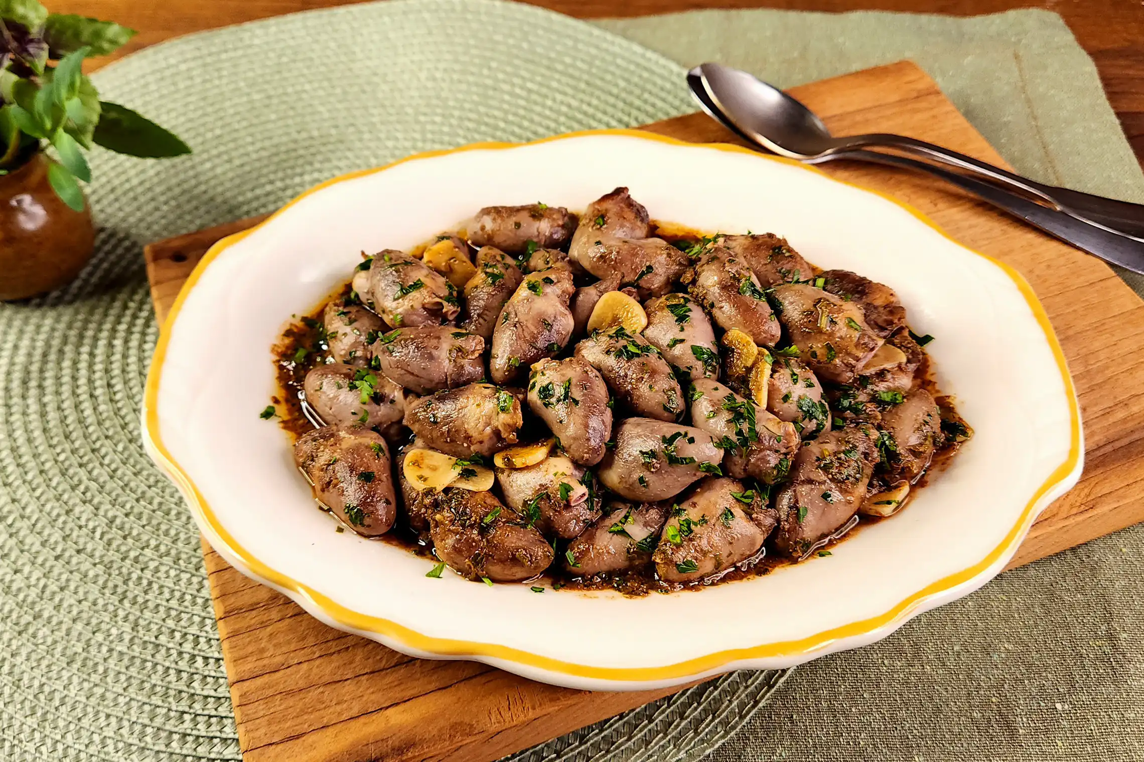 Coração de frango na frigideira - Panelinha